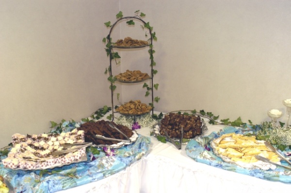 Photo Gallery - A Movable Feast Inc.